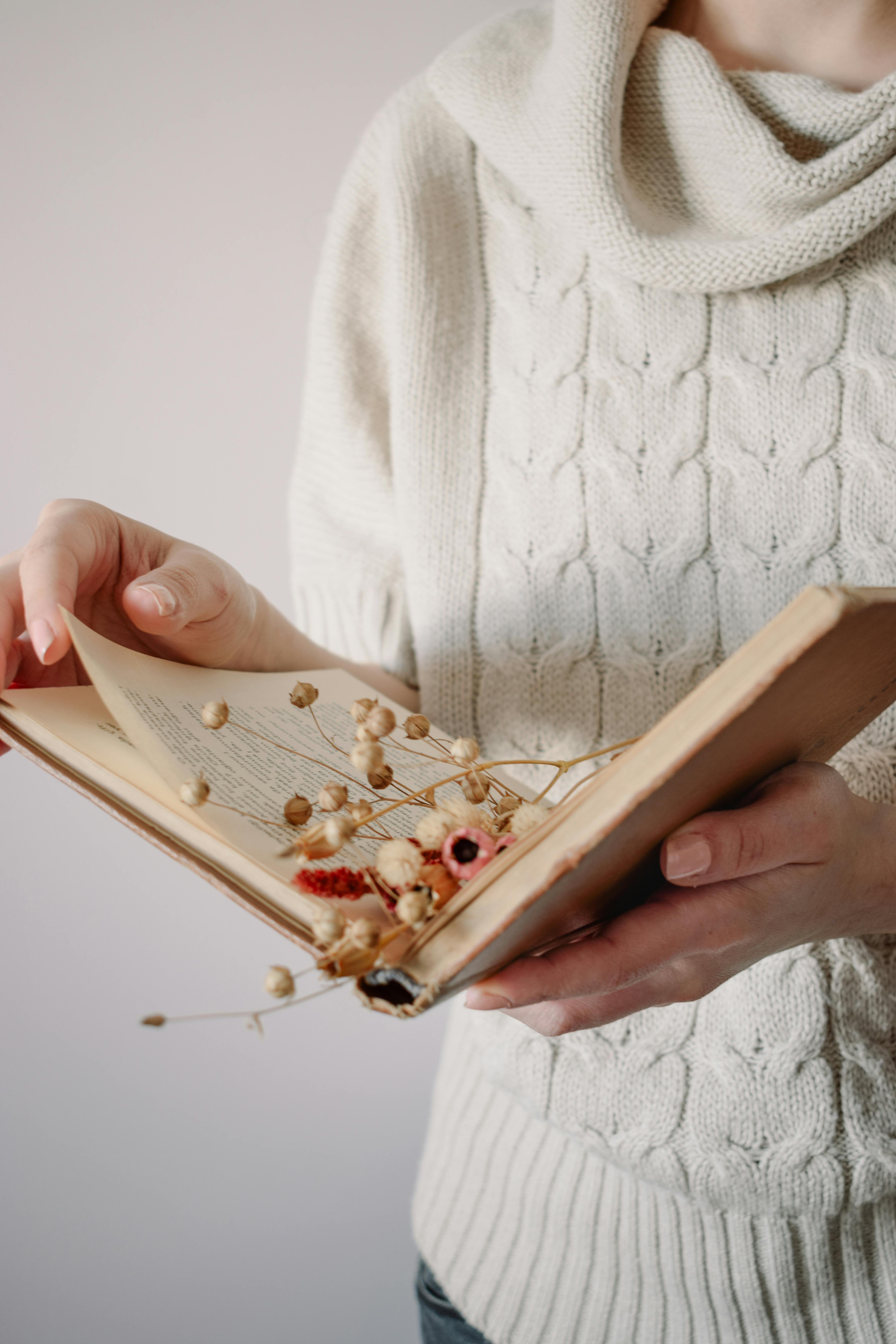 OLD SCRATCH PRESS – a poetry/short-form collective | estd. 2023